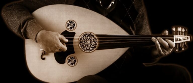 Telli Çalgılar Nelerdir? Telli Çalgı İsimleri & Çeşitleri • Nen Var